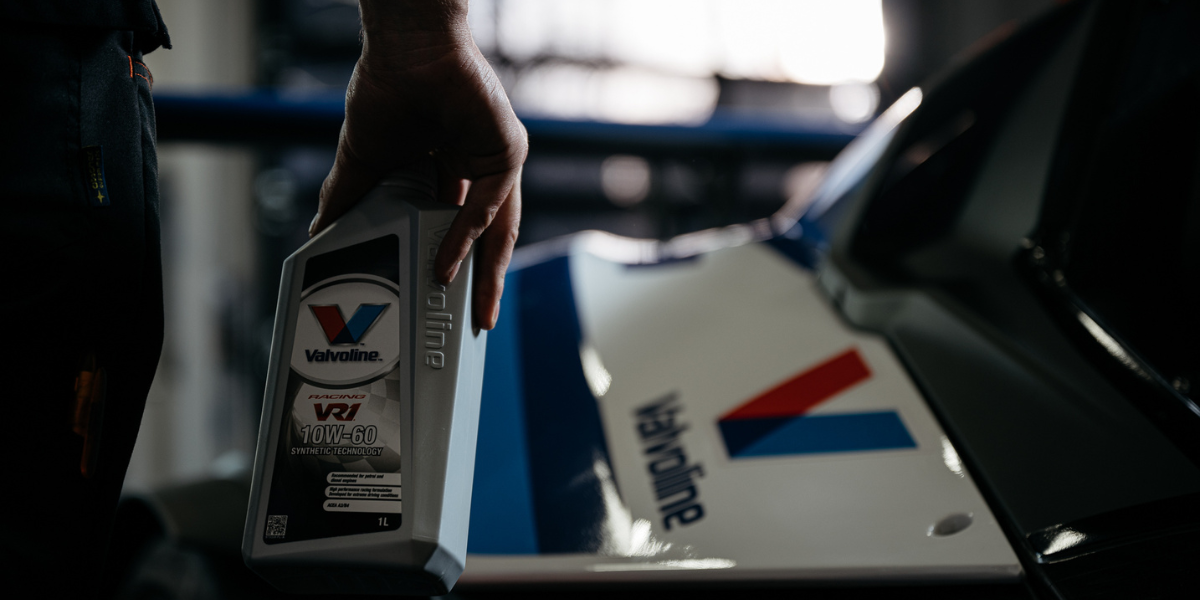 How To Choose The Right Racing Oil - Valvoline™ Global KSA - EN